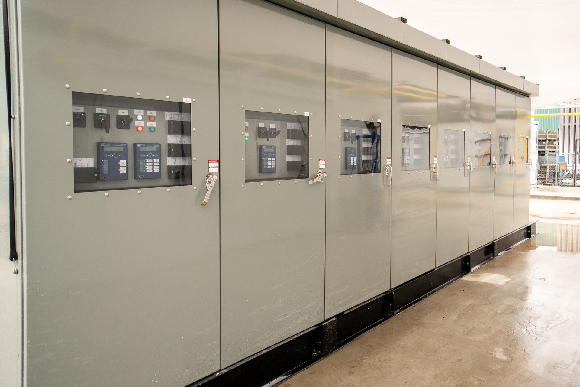 Custom Switchgear Manufacturers | T&T Power Group